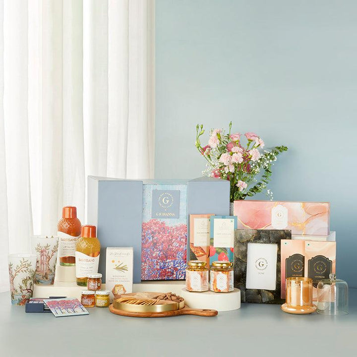 Enamelled Set of 2 Heart Shaped Trinket Trays – The Gift Studio