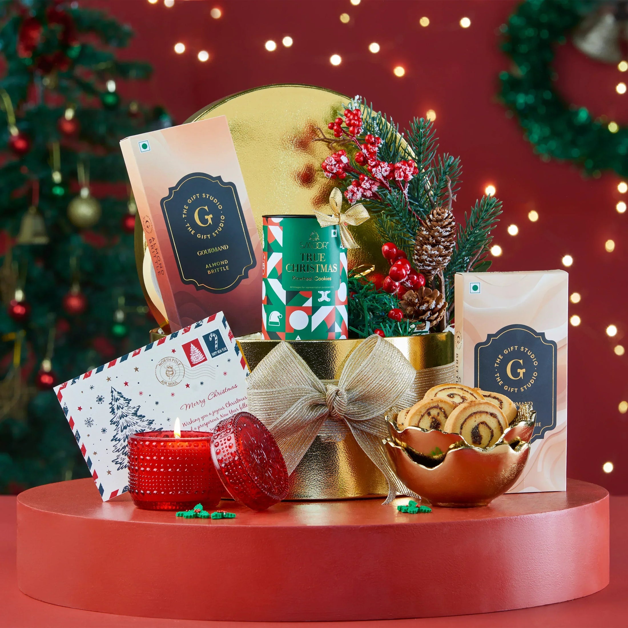 Buy The Enchanted Christmas Magic Moments Box Online – The Gift Studio