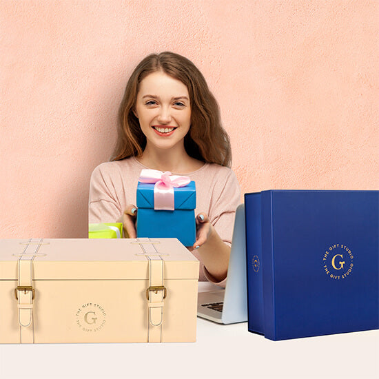 Customized Gift Boxes, Hampers, and Gift Items | Premium Gift Hamper ...